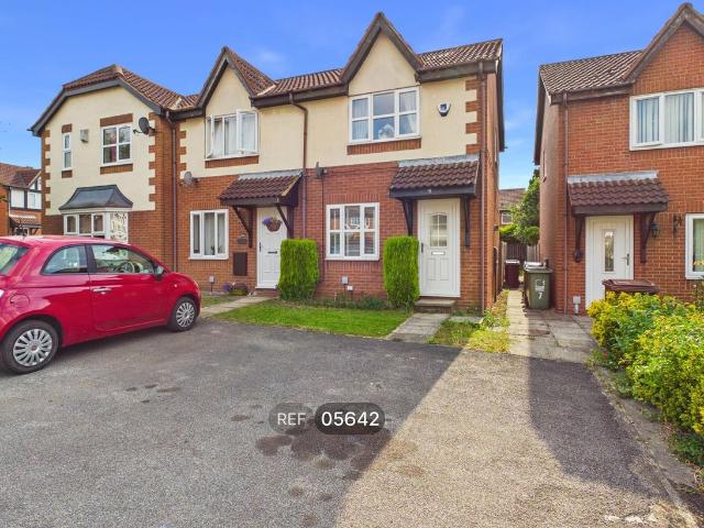 5, Pinders Green Walk, Leeds LS26, 2 bed terraced house to rent, £1,000 pcm | PrimeLocation
