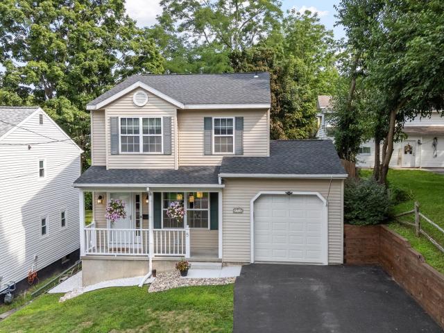 5 Pinehurst Avenue