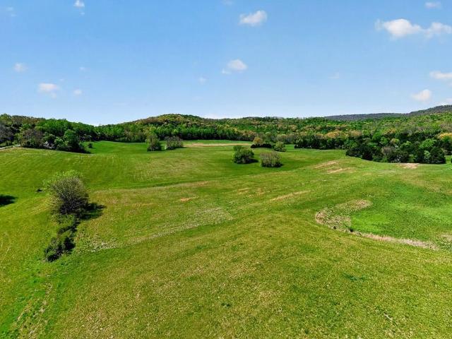 5 Plum Creek Road