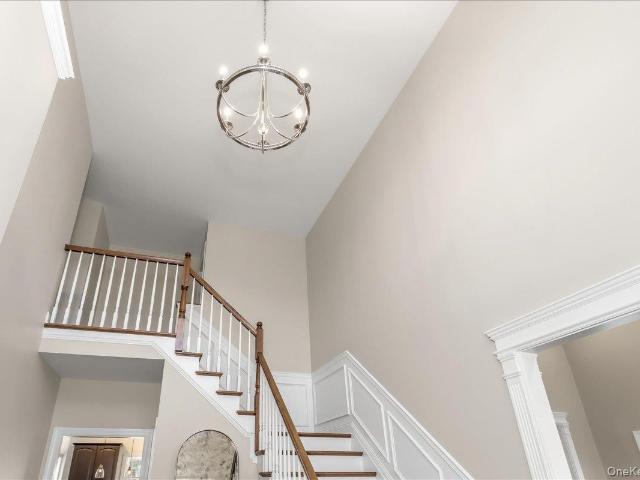 5 Preston Hollow Court