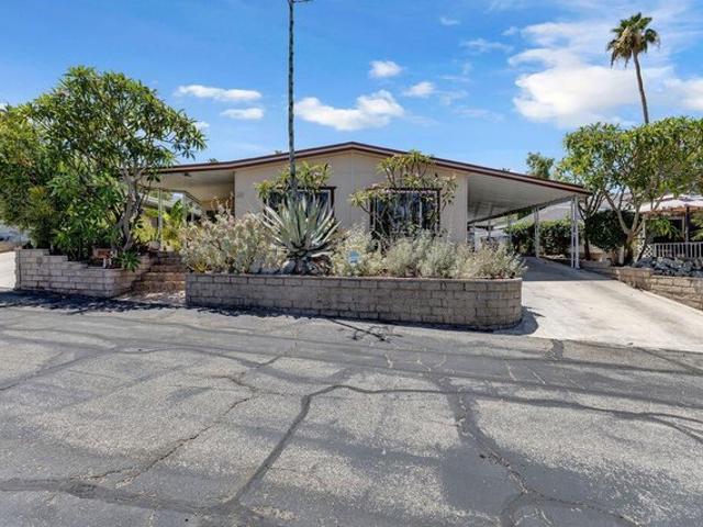 5 Prickley Pear Ln, Palm Desert, CA 92260