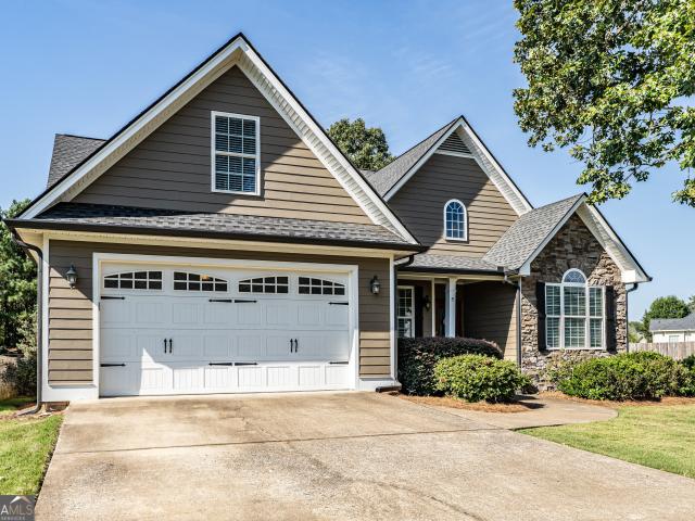 5 Quarter Horse Drive NW