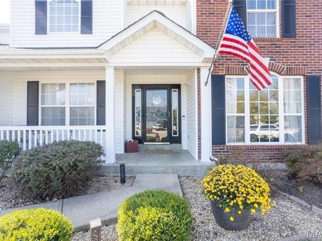 5 Queen Victoria Ct, O'Fallon, MO 63366