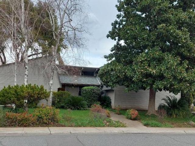 5 Quista Dr, Chico, CA 95926