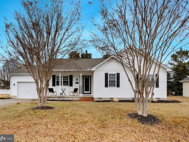 5 Radcliffe Dr, Rehoboth Beach, DE 19971