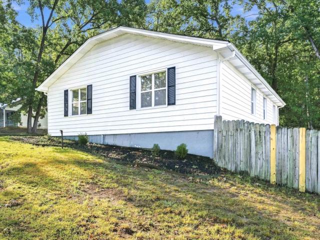 5 Raleigh Lane