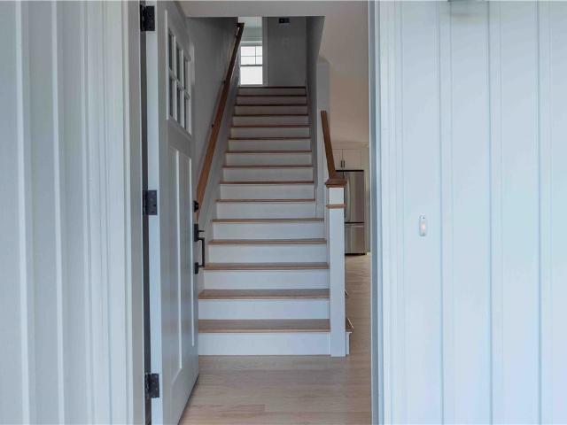5 Recess Lane