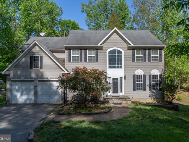 5 Retreat Ln, Fredericksburg, VA 22405 | MLS #VAST2048 | Compass