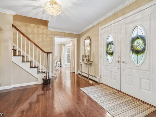 5 Revere Ct