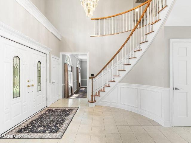 5 Ridge Hill Way