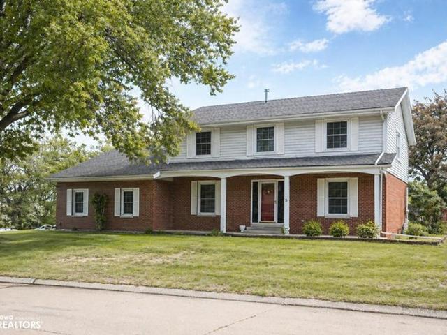 5 Ridgewood Rd, Fort Madison, IA 52627