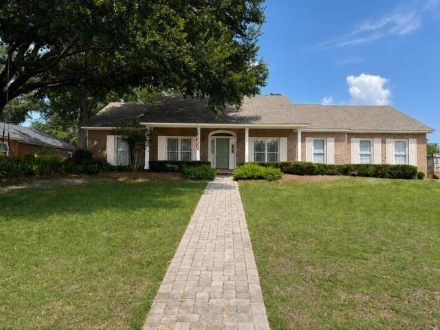 5 Ridgeview Cir, Valdosta, GA 31602