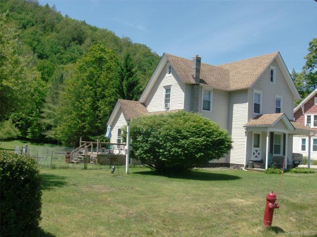 5 Riverside Drive