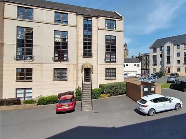 5 Rodney Place, City of Edinburgh, EH7 4EL, United Kingdom | 2 bed apartment for rent #62998549 | Rentberry
