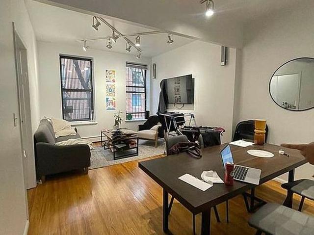 5 room luxury Apartment for rent in 415 West 52nd Street, New York