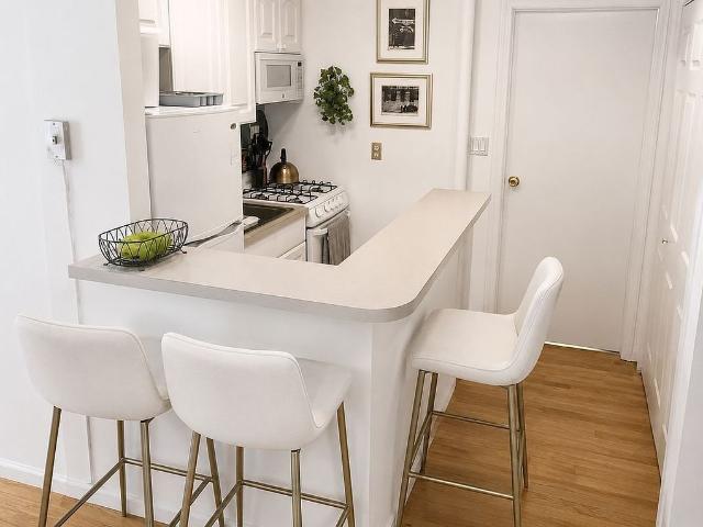 5 room luxury Apartment for rent in 201 East 20th Street, New York