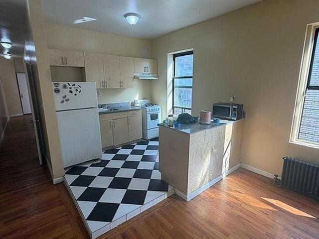 5 room luxury Apartment for rent in West New York, New Jersey