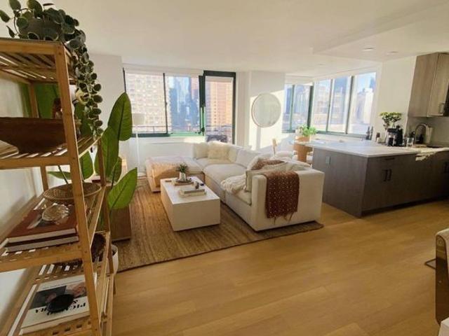 5 room luxury Apartment for rent in New York, United States