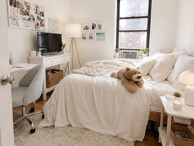 5 room luxury Flat for rent in 201 East 20th Street, New York