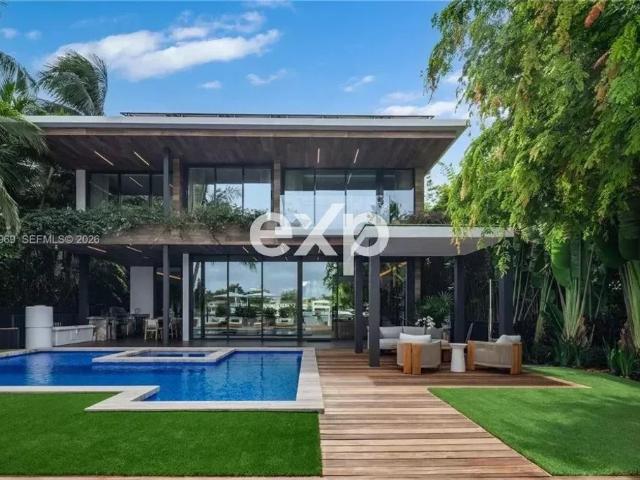 5 room luxury Villa for sale in Miami Beach, Florida