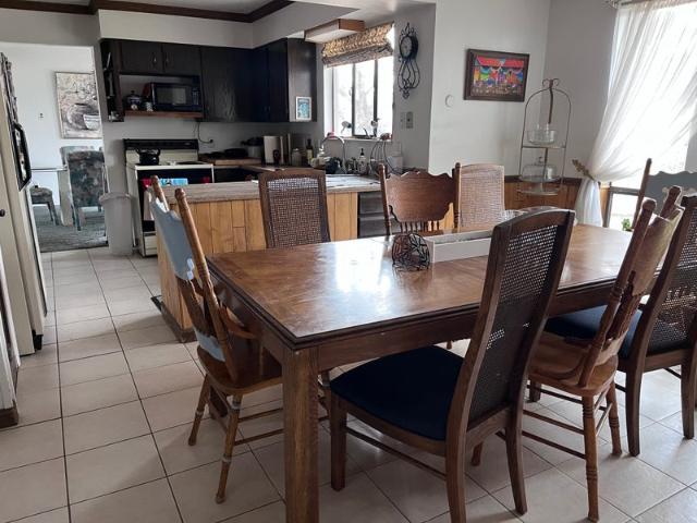 5 rooms available for rentrange $700 $600 $600 $6