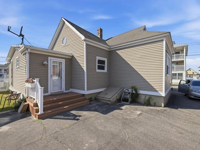5 Roussin St, Old Orchard Beach, ME 04064