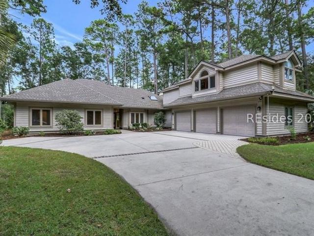 5 Royal James Dr, Hilton Head Island, SC 29926