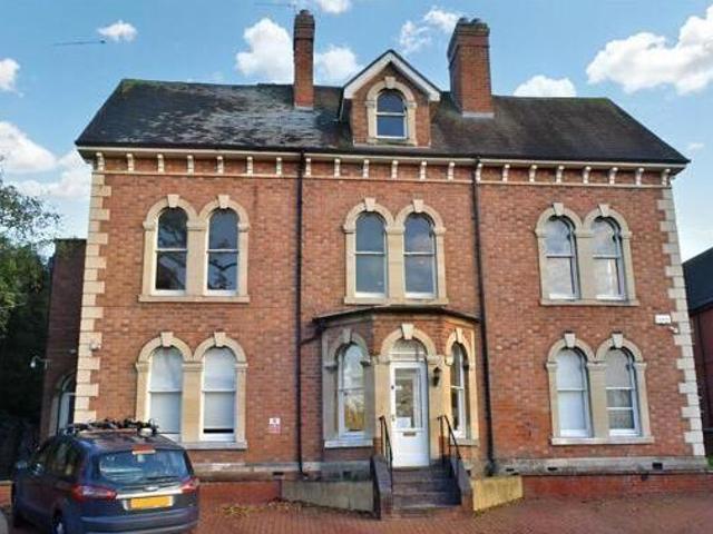 5 St. Andrews Road, Hillcairnie House, Droitwich Spa, 2 Bedroom Apartment