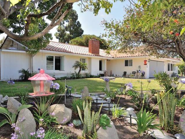 5 Star Furnished Carlsbad 2 Room Guest Suit for