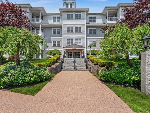 5 Sterling Hill Ln Apt 538, Exeter, NH 03833