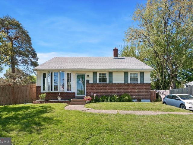 5 Stuart Dr, Aston, PA 19014 | MLS #PADE2113 | Compass