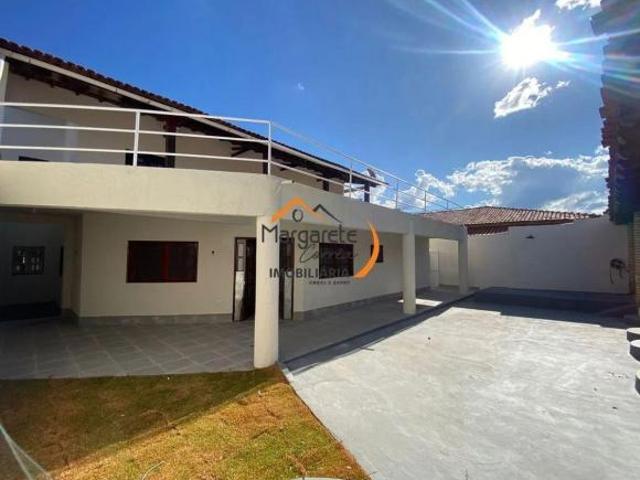 5 suítes, sendo uma com terraço e outra com varanda e vista livre, financiamento e fgts, lote vazado