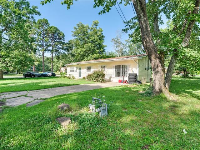 5 S Pollard Avenue