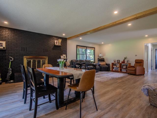 5 Saulsbury Circle