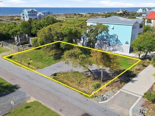 111 SE 74th St, Oak Island, NC 28465 | MLS #100565 | Compass