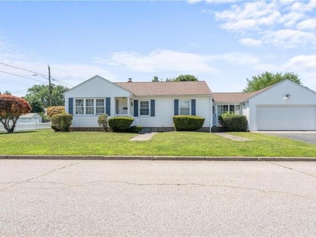 5 Second St, Pawtucket, RI 02861