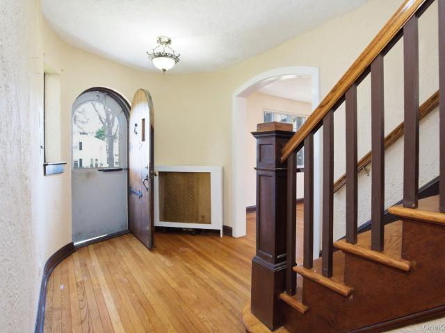 5 Seymour Place