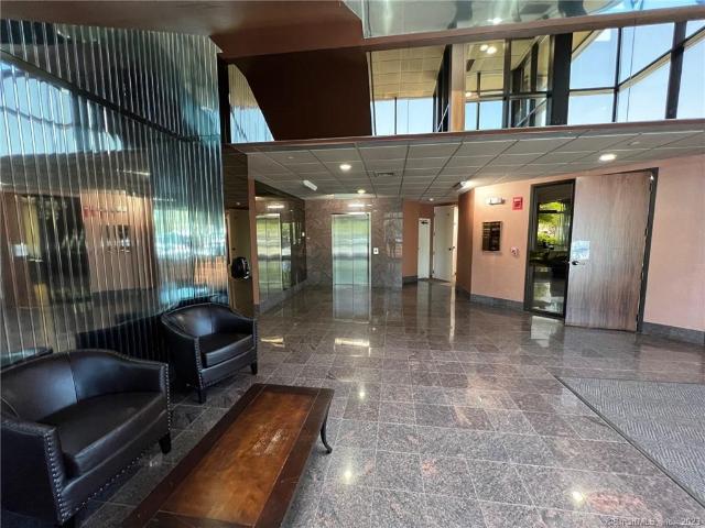 5 Shaws Cove, New London, CT 06320 | MLS #170249 | Compass