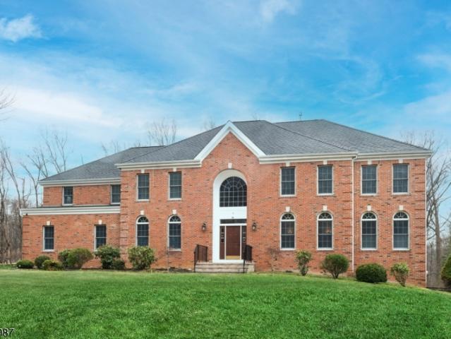 5 Sherwood Ct