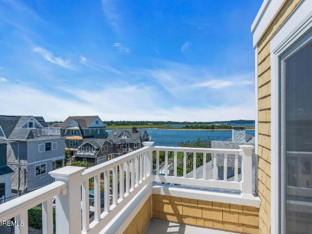 5 Shrewsbury Way
