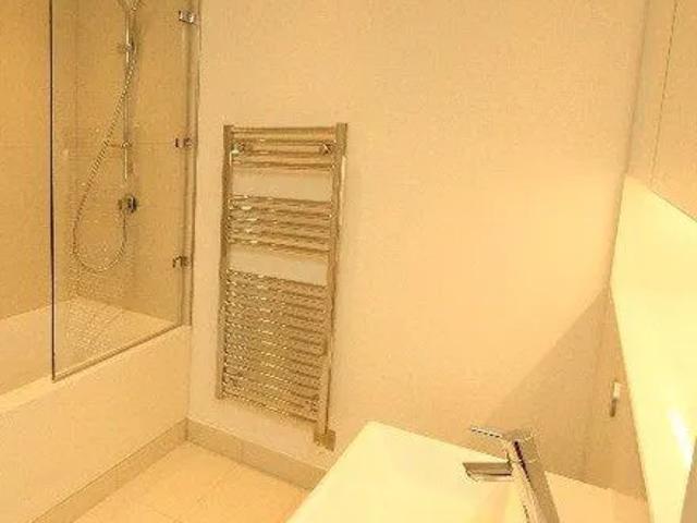 5 Simpson Loan, City of Edinburgh, EH3 9GL, United Kingdom | 2 bed house for rent #167259293 | Rentberry