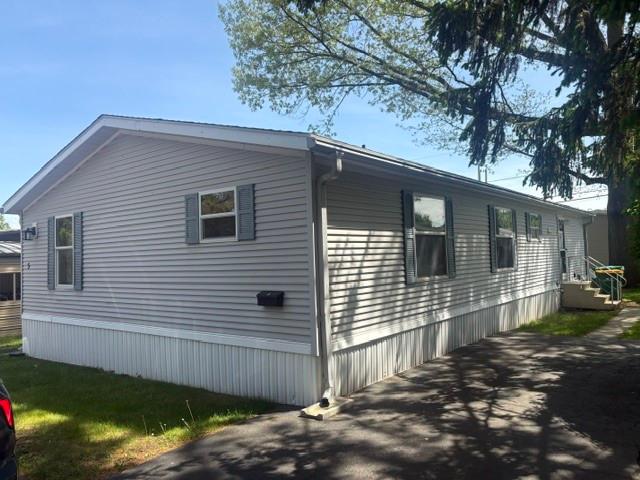 5 Skyview Drive