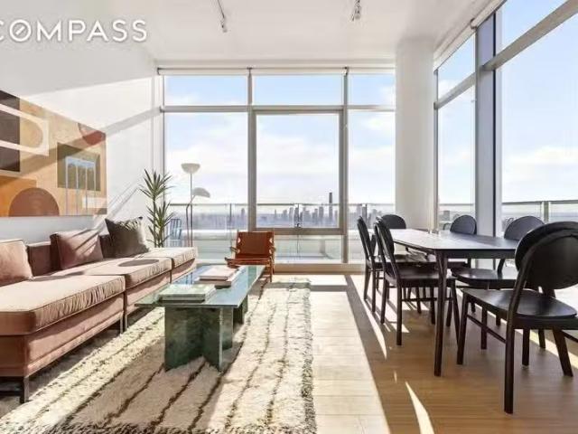 5 South 5th Street, PH 1B, Brooklyn, NY 11249