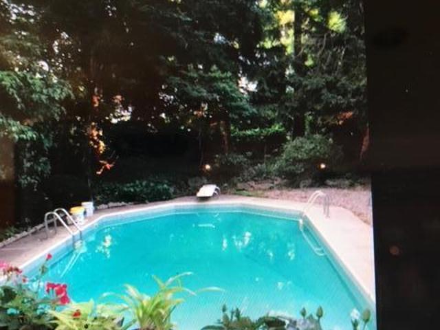 5 Spencer Circle
