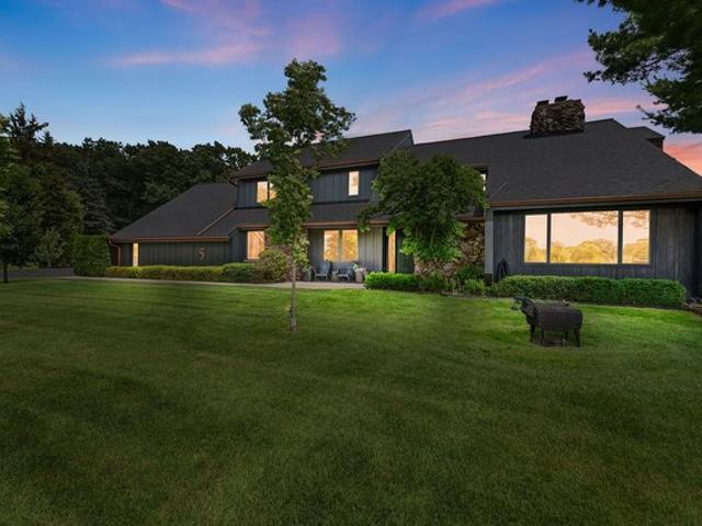 5 Split Rail, Lemont, IL 60439