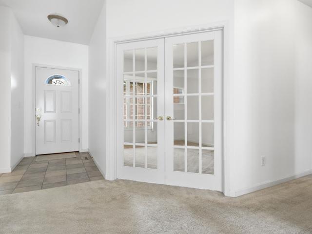 5 Spring Ridge Circle