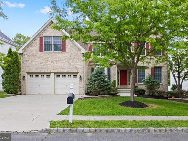 5 Springhouse Ct, Bordentown, NJ 08505