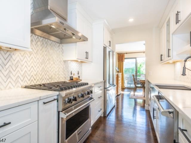 5 Tulip Ln
