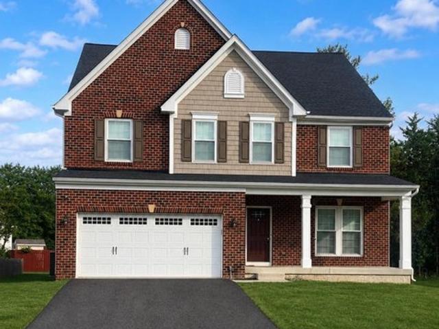 5 Taylors Hill Way, Fredericksburg, VA 22405