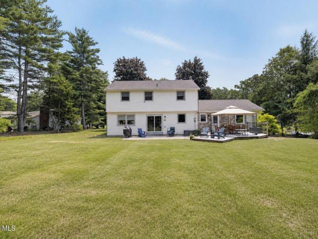 5 Thunderbird Drive